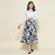 洗える/日本製/華やかな花柄】存在感ある柄が目を惹く 洗える/日本製/華やかな花柄】存在感ある柄が目を惹く