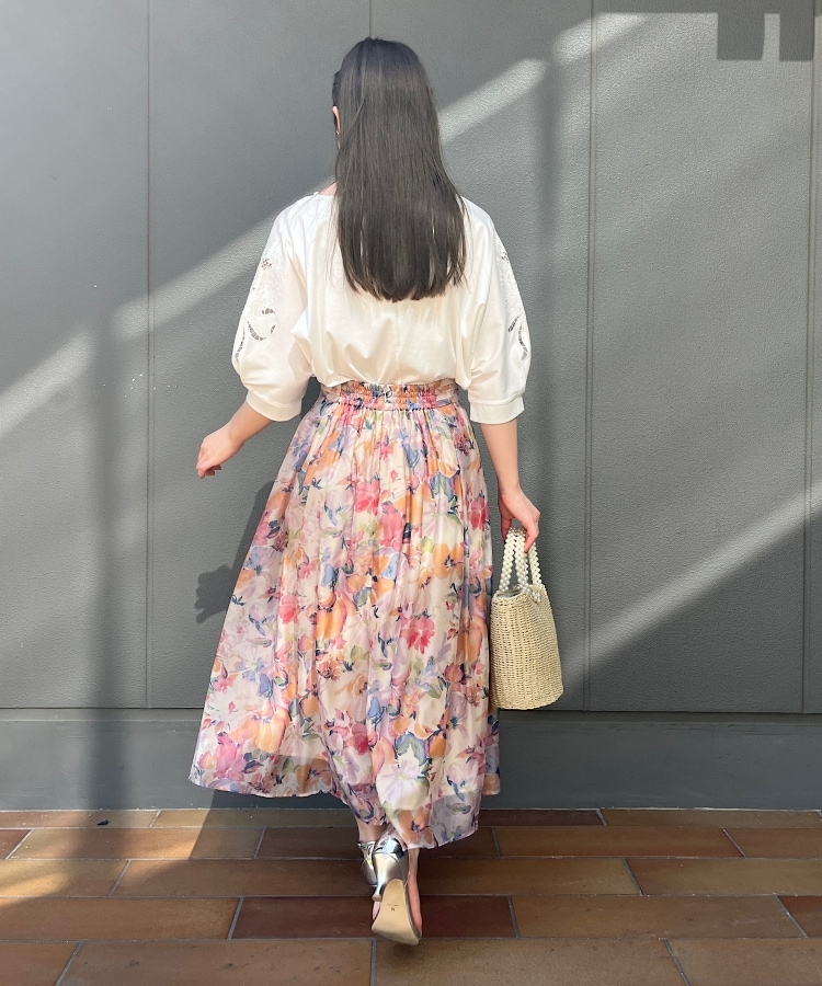 甘すぎない大人の花柄】Summerオーガンフルールスカート(ミモレ 甘すぎない大人の花柄】Summerオーガンフルールスカート(ミモレ