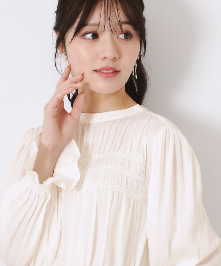 通勤・大人可愛い】シャーリングギャザーブラウス(シャツ 通勤・大人可愛い】シャーリングギャザーブラウス(シャツ