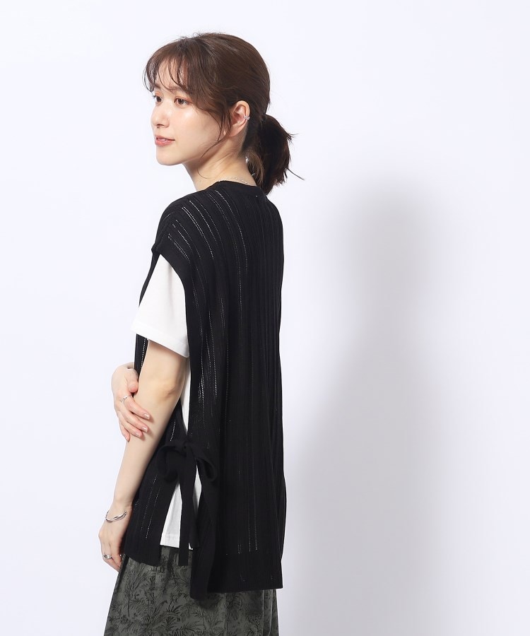 2点セット】大人の抜け感 透かし編みベスト+インナーTシャツ 2点セット】大人の抜け感 透かし編みベスト+インナーTシャツ