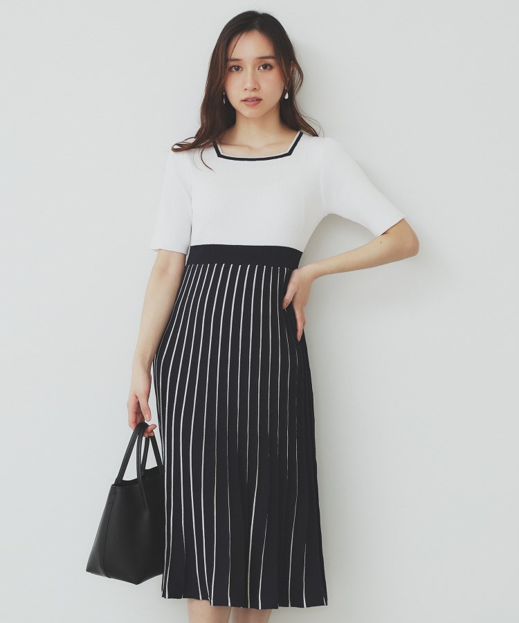 ツインセット》カーディガン×バイカラーニットワンピース【洗濯 ツインセット》カーディガン×バイカラーニットワンピース【洗濯