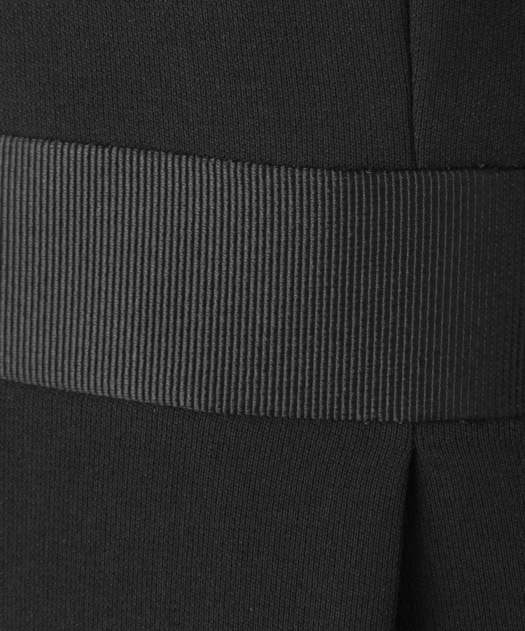 INDIVI グログラン切替ワンタックワンピース 【礼服・喪服 INDIVI グログラン切替ワンタックワンピース 【礼服・喪服